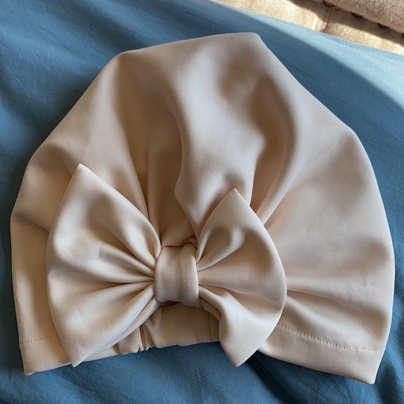 Rose and Ben | Accessories | Cream Colored Turban | Poshmark